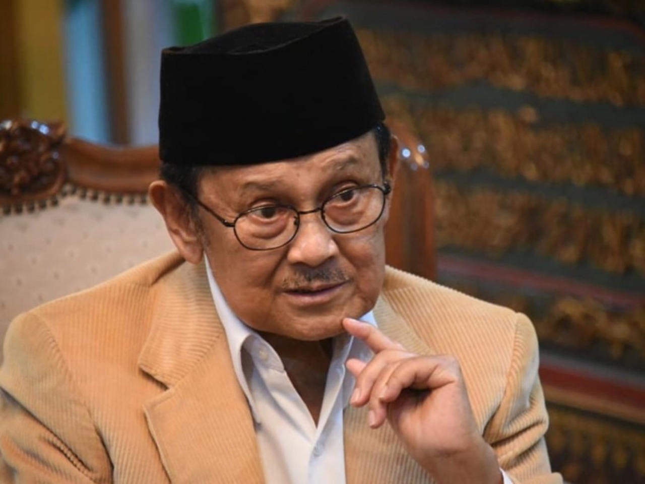 Mengenang Kepulangan Sang Negarawan, Berikut Jasa-Jasa BJ Habibie untuk ...