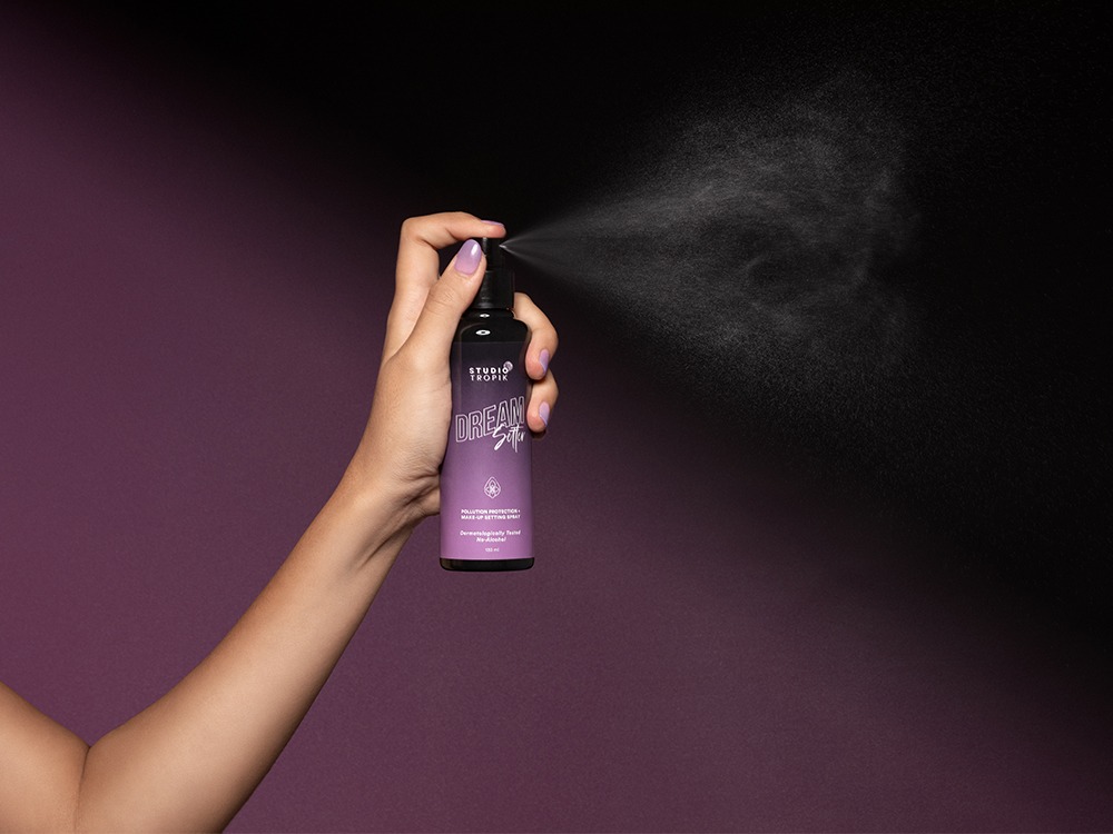 Review: Studio Tropik DreamSetter, Setting Spray Anti Polusi Pertama di ...