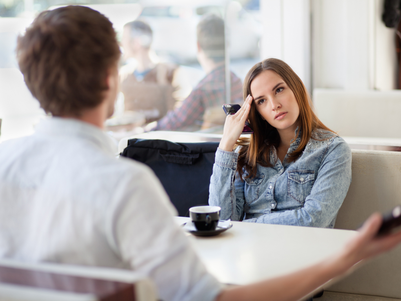 Sebaiknya Hindari 5 Hal Ini Saat Bertengkar dengan Pasangan - Beauty ...